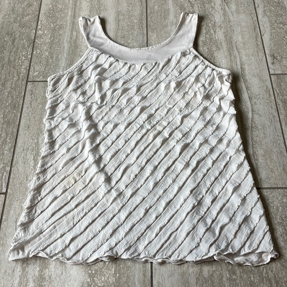 Double Take | Tops | Preloved Double Takexlargeoff Whiteboat ...